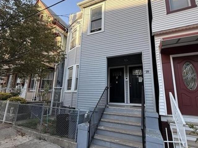 18 McDougall St, Jersey City, NJ 07304