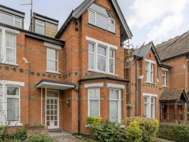 18 Madeley Road, London, W5 2LH, United Kingdom | 2 bed apartment for rent #140399449 | Rentberry