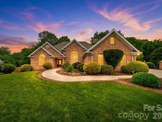 18 Mallard Ct, Granite Falls, NC 28630