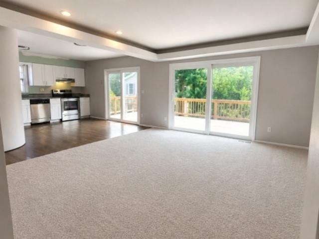 18 Mendham Ave