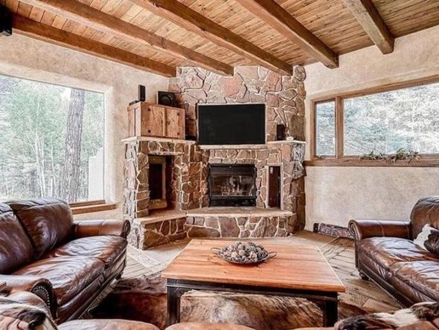 18 Meadowbrook Ter, Angel Fire, NM 87710