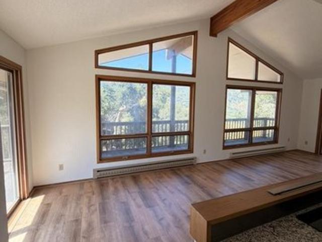 18 Middle Canyon Way Unit B, Carmel Valley, CA 93924