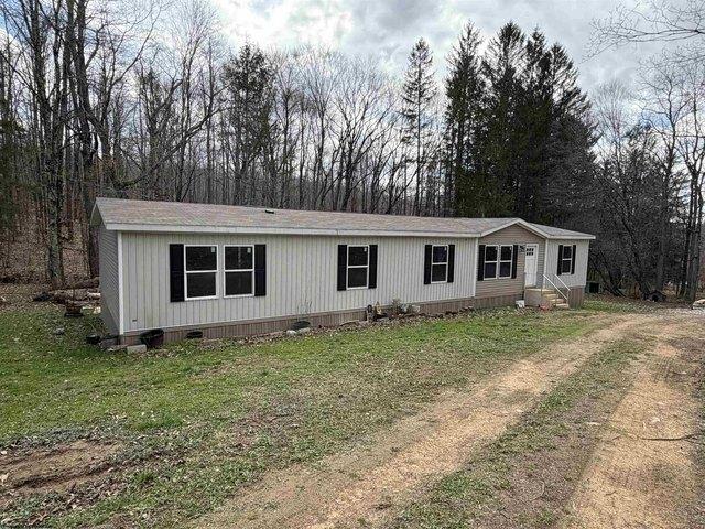 18 Mustang Ln, Valley Head, WV 26294