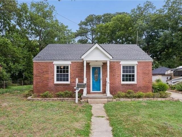 18 N Colin Dr, Portsmouth, VA 23701
