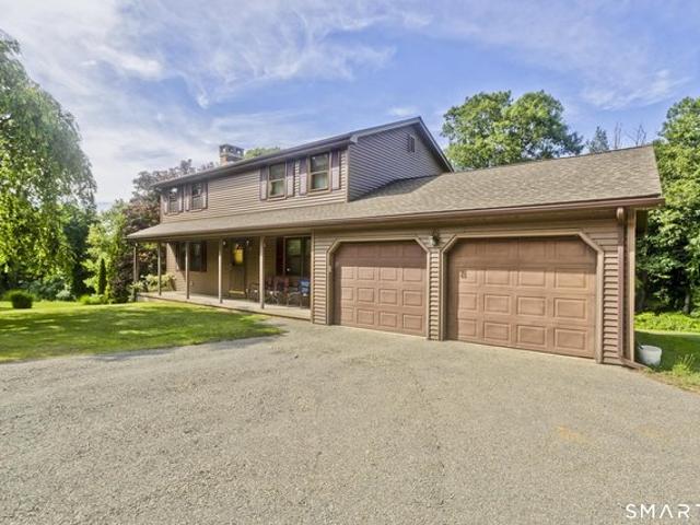 18 N Lost Acres Rd, Hartland, CT 06027