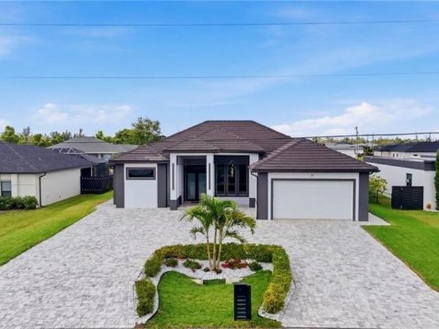 18 NE 6th St, Cape Coral, FL 33909
