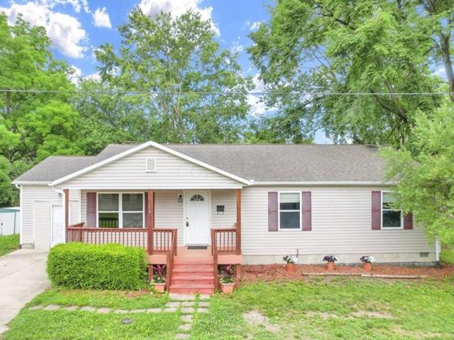 18 Neil St, Delaware, OH 43015