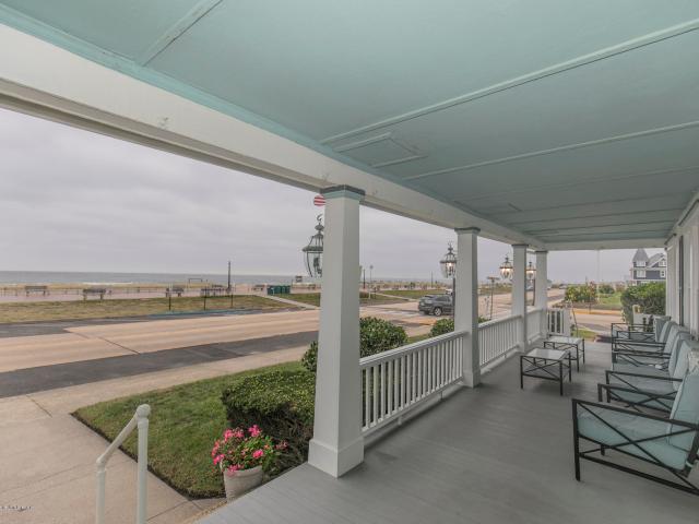 18 Ocean Avenue