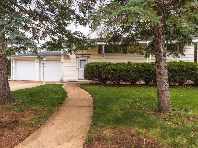 18 Oakwood Drive