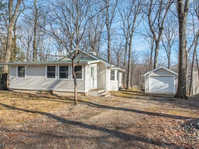18 Oak Ln # M, Montville Township, NJ 07045