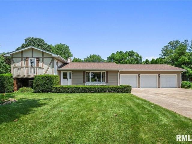 18 Oak Wind Rd, Cantrall, IL 62625