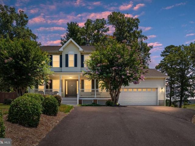 18 Oak Terrace Dr, Ruckersville, VA 22968
