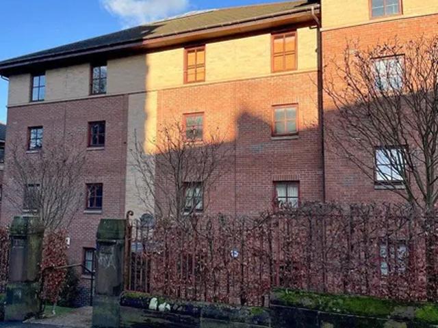 18 Oban Drive, Glasgow, G20 6AF, United Kingdom | 2 bed house for rent #168163921 | Rentberry