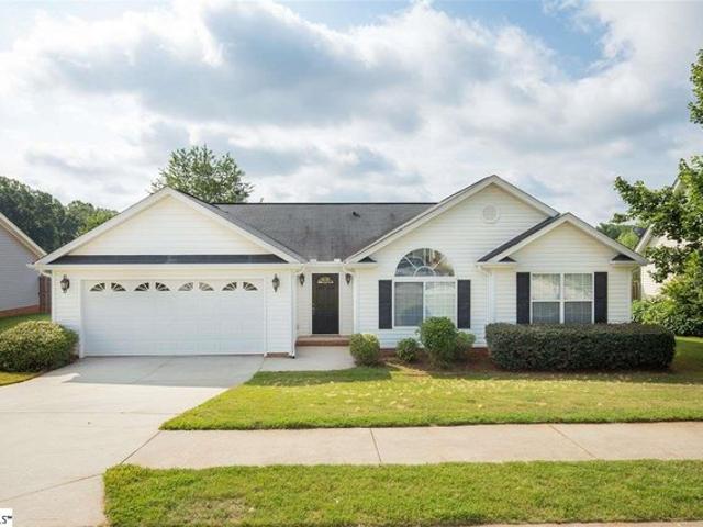 18 Olivine Way, Greer, SC 29650