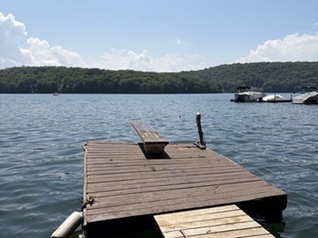 18 Orchard Beach Rd, Sherman, CT 06784