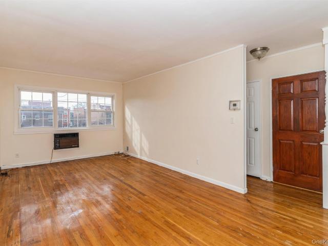 18 Paerdegat 13th Street 2