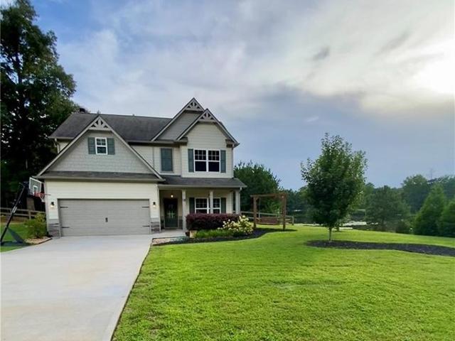 18 Palomino Dr, Dallas, GA 30157