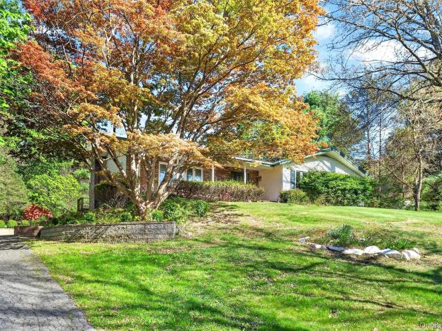 18 Patti Pl, Hopewell Junction, NY 12533 | MLS #990554 | Compass