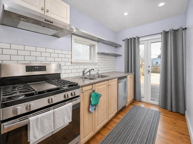 18 Pershing Avenue