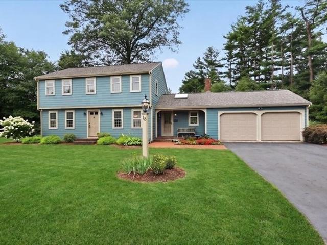 18 Pinegrove Rd, Hingham, MA 02043