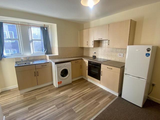 18 Pitfour Street, Dundee, West End DD2, 1 bed flat to rent, £550 pcm | PrimeLocation