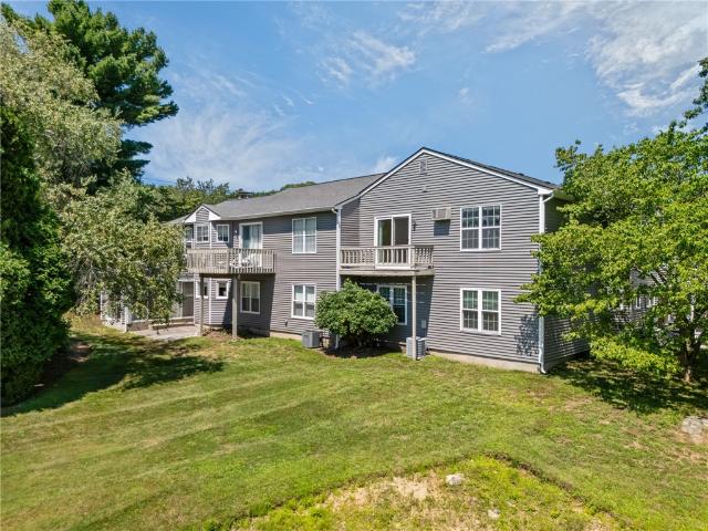 18 Pond Court C