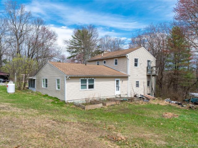 18 Powerline Ln, Staatsburg, NY 12580 | MLS #987915