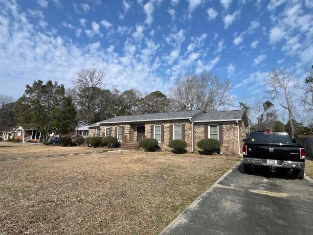 18 Plantation Dr