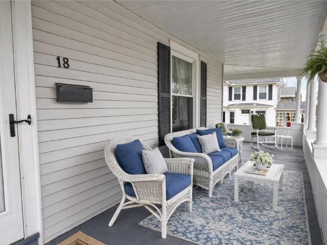 18 Pleasant Street