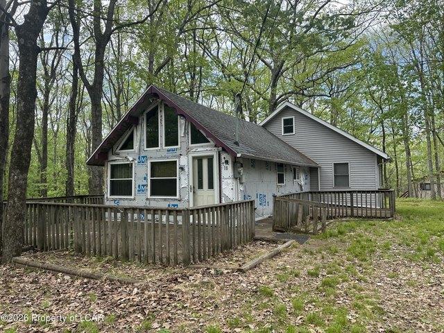 18 Prescott Rd, White Haven, PA 18661