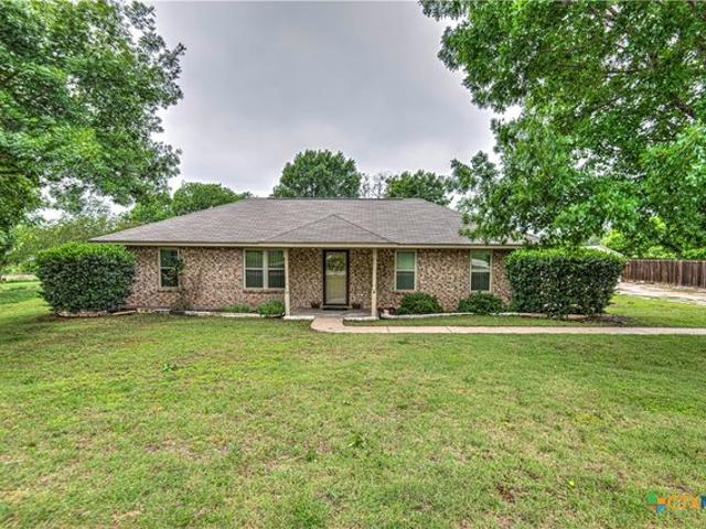 18 S College Ave, Troy, TX 76579