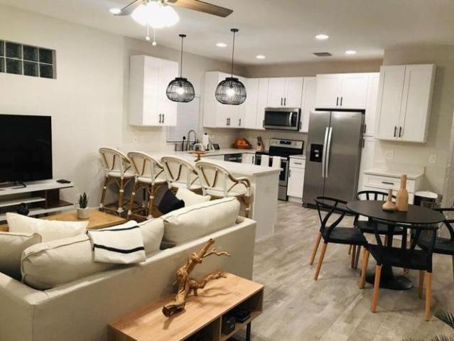 18 S D St, Lake Worth Beach, FL 33460