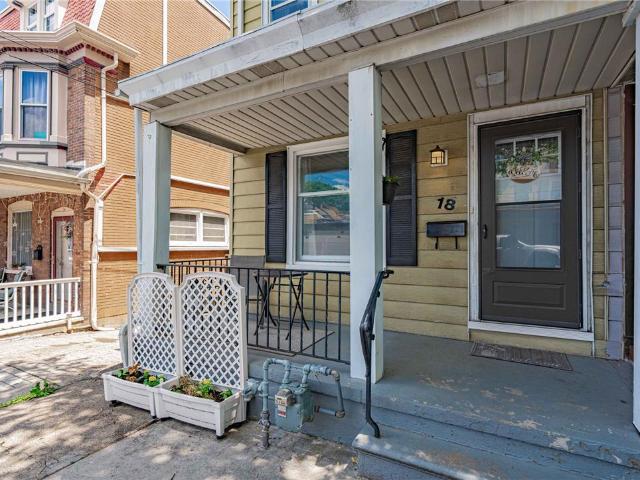 18 S 14th Street