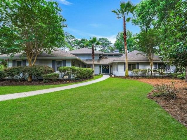 18 Saw Timber Dr, Hilton Head Island, SC 29926