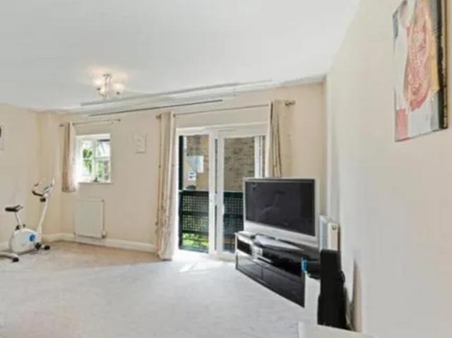 18 Severnake Close, London, E14 9WE, United Kingdom | 4 bed house for rent #167148032 | Rentberry