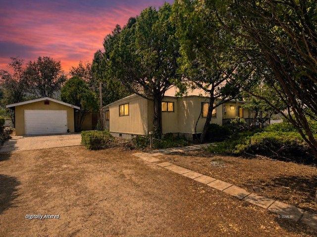 18 Sierrarama Dr, Bodfish, CA 93205