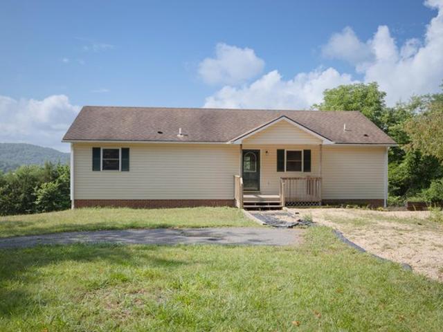 18 Snowy Egret Ln, Lexington, VA 24450
