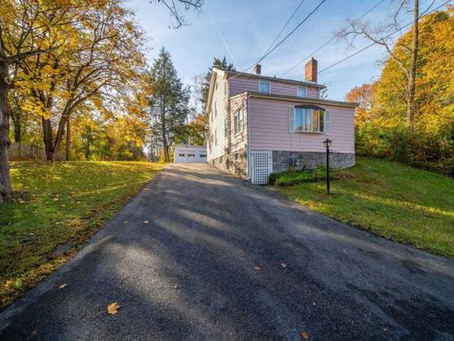 18 Spring St, Poughkeepsie, NY 12601