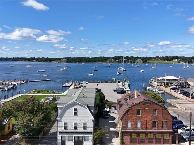 18 State St, Unit 5 3RD FLOOR EAST, Bristol, RI 02809 | MLS #1386