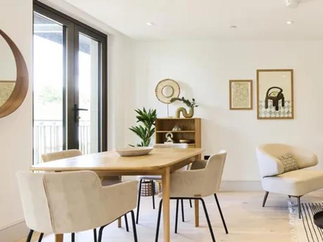 18 Station Road, London, SW19 2LP, United Kingdom | 1 bed house for rent #168119794 | Rentberry