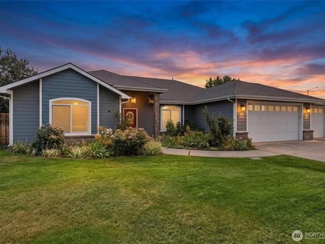 18 Sterling Ln, Walla, WA 99362