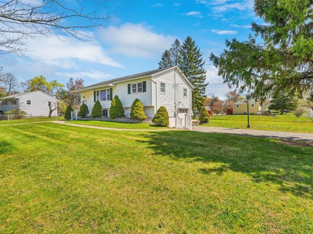 18 Stirrup Drive