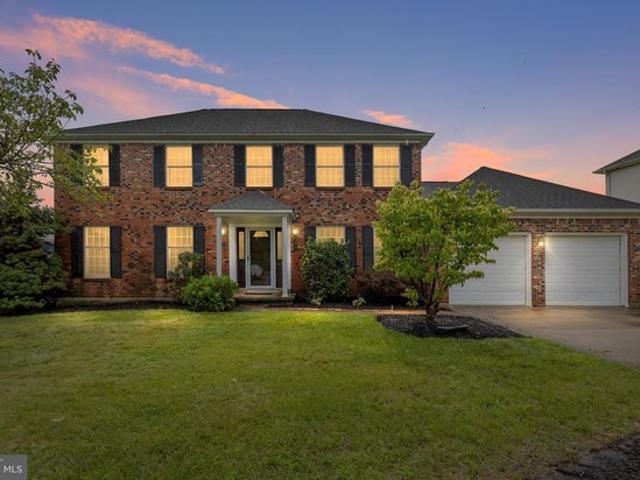 18 Sumac Ct, Newark, DE 19702