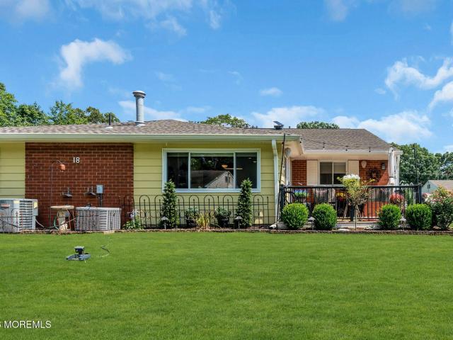 18A Robin Street