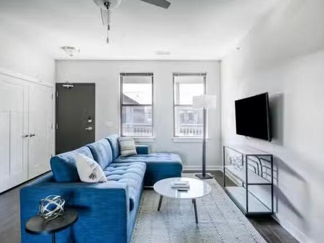 18th Avenue South