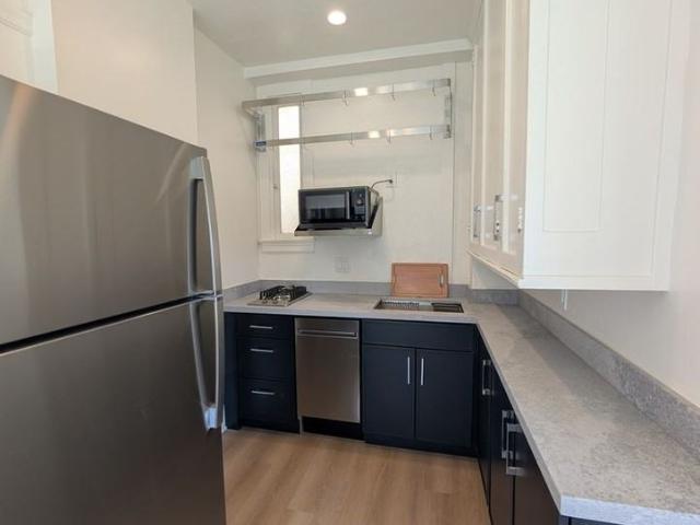 18th Street Studio Apartment for Rent at 3478 18th St, San Francisco, CA 94110 Mission