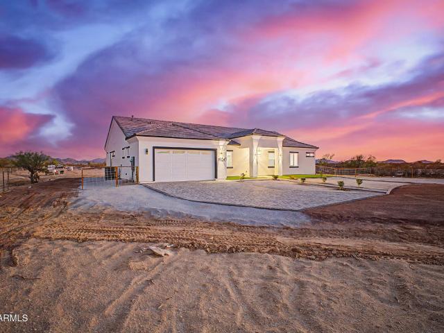 19047 w grand canyon drive
