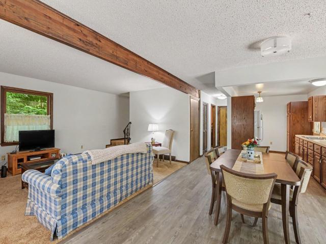19048 Birch View Trail