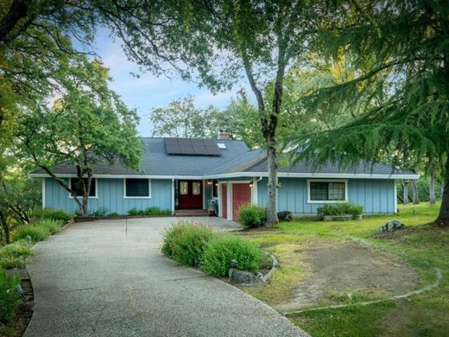 19048 Swallow Way, Penn Valley, CA 95946