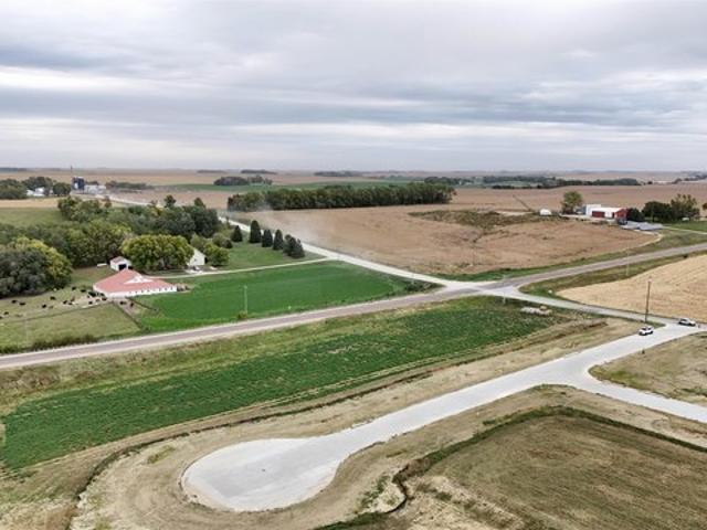 1904 O Ave, Wisner, NE 68791